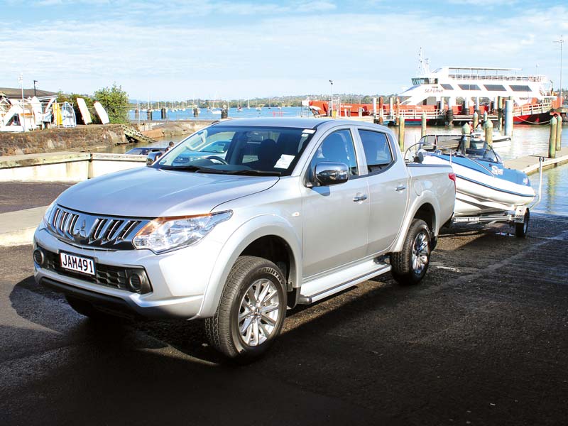 Mitsubishi Triton GLX-R review