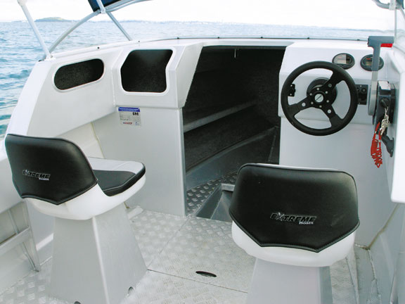 VIDEO: Extreme 460 Sport Fisher - Trade-A-Boat