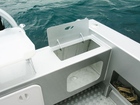Extreme 610 Centre Console - Trade-A-Boat