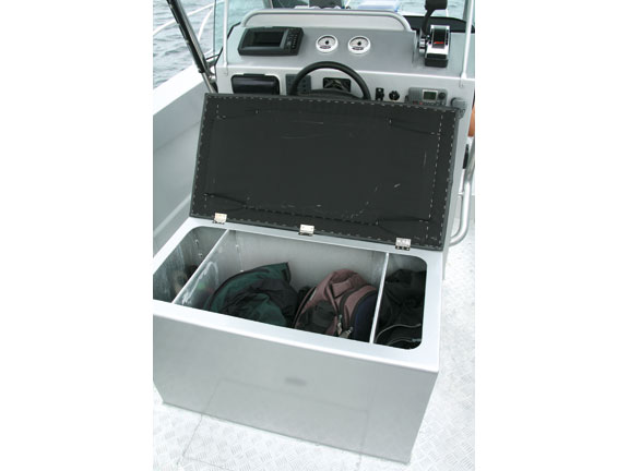 Extreme 610 Centre Console - Trade-A-Boat