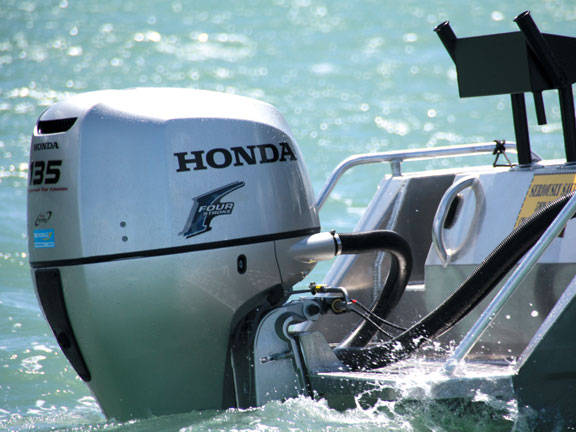 VIDEO: Fyran 645 Hardtop - Trade-A-Boat