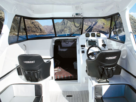 Lazercraft XP743 Generation II - Trade-A-Boat