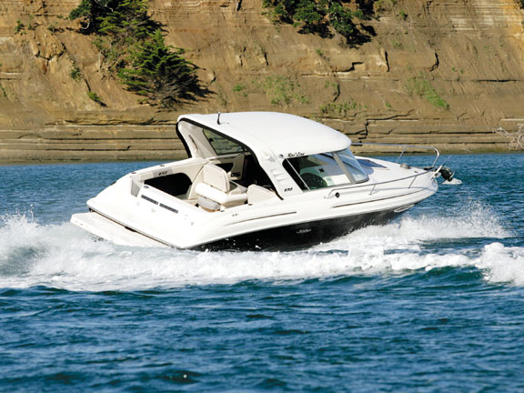 Rae Line H Series 235 - Trade-A-Boat